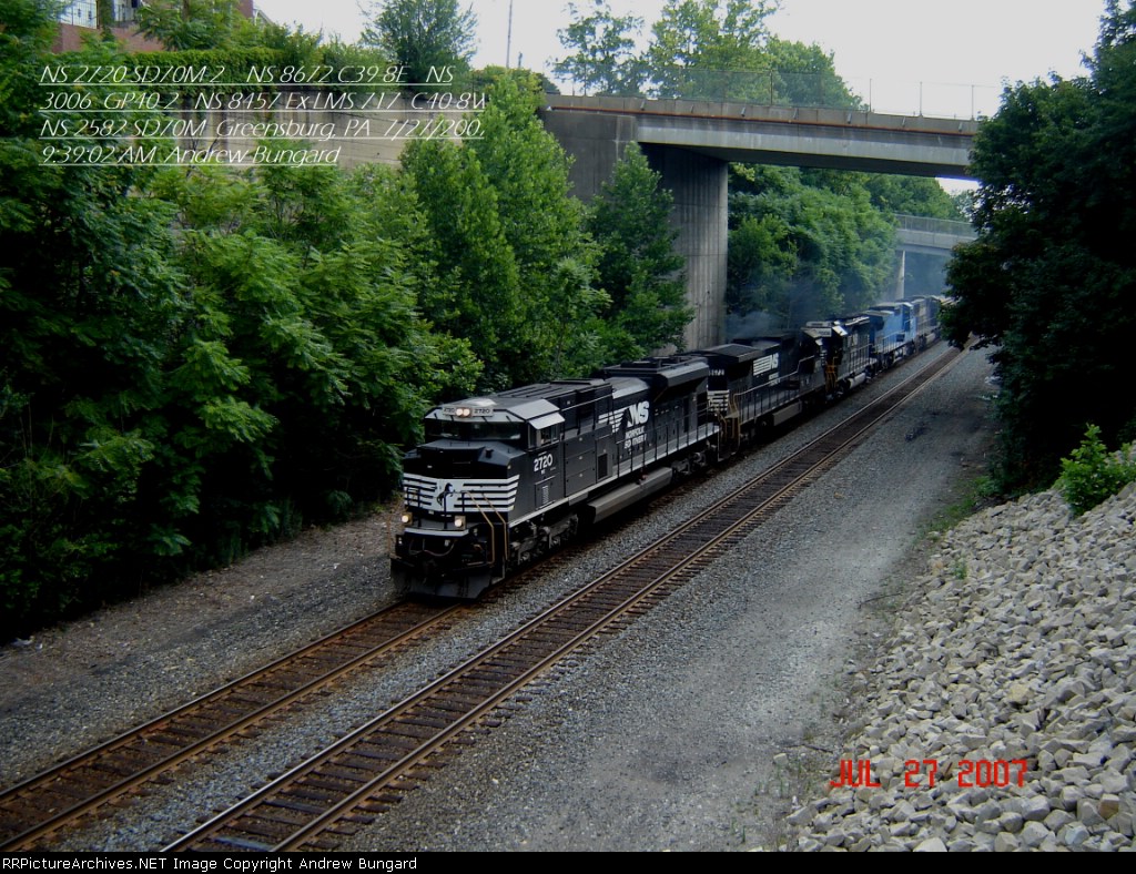 NS 2720 SD70M-2 July 27, 2007
